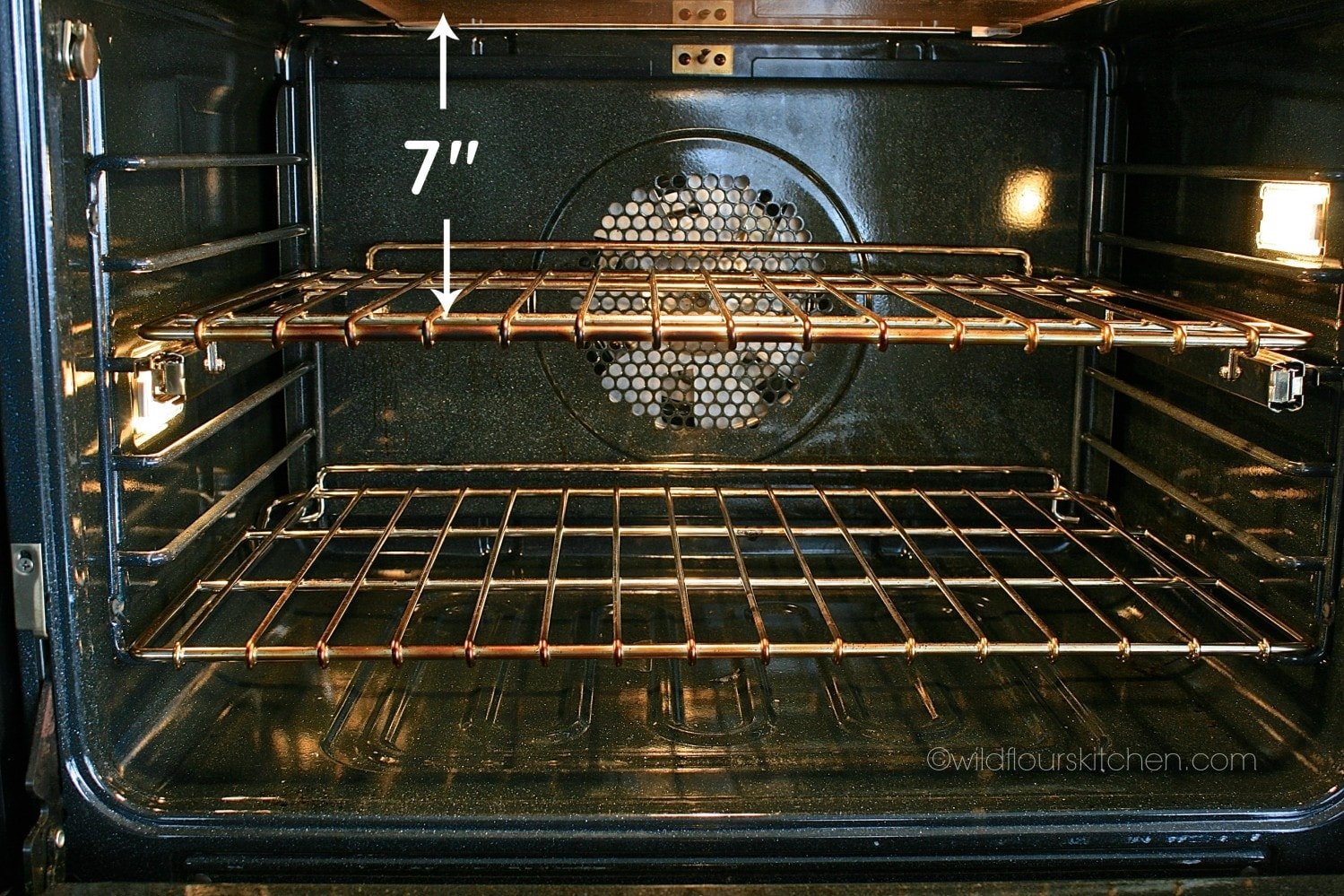 Fresh Pineapple Salmon Sliders with Brie & Creamy Orange-Mango Slaw ...