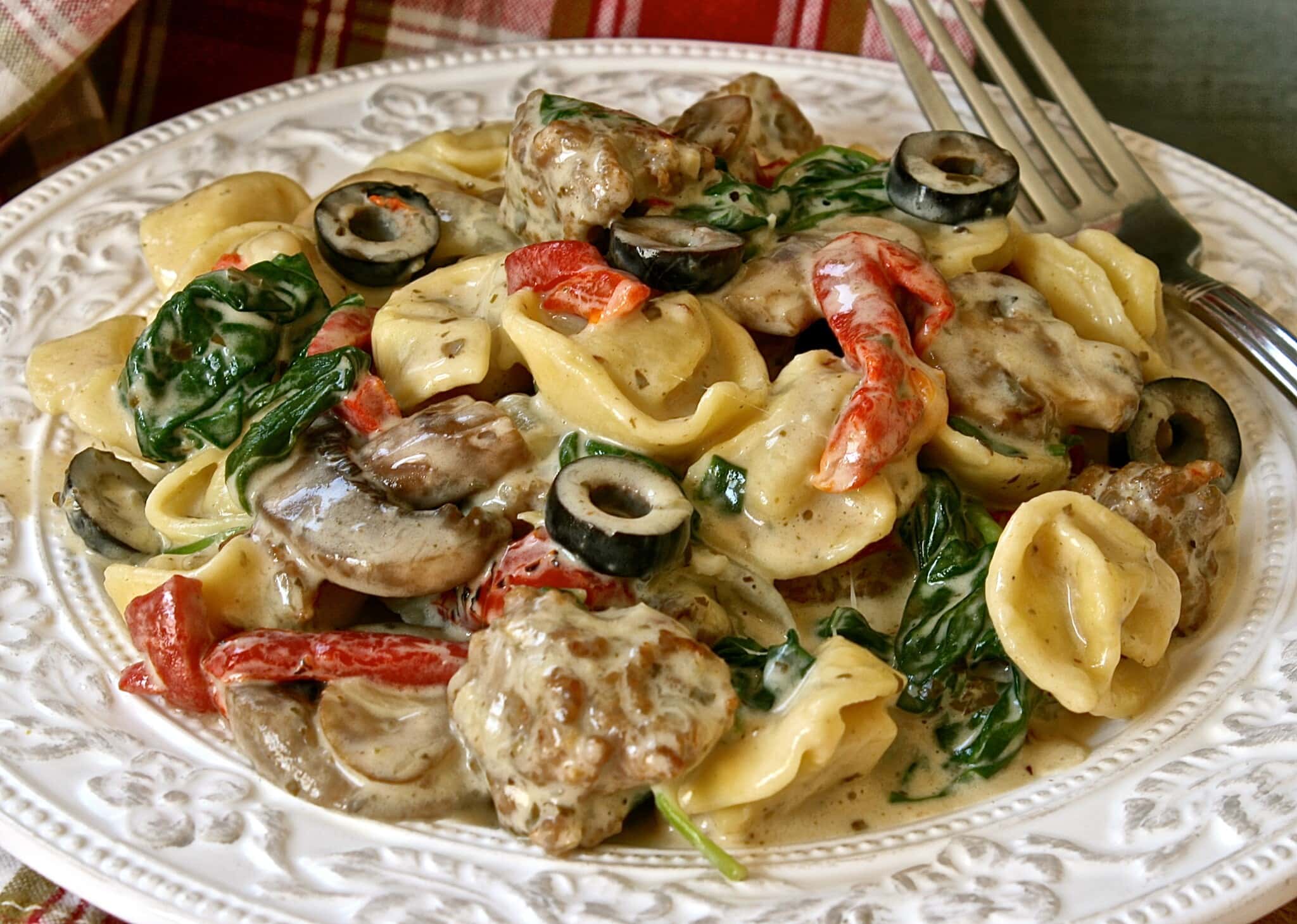 Easy Loaded Skillet Cheese Tortellini - Wildflour's Cottage Kitchen